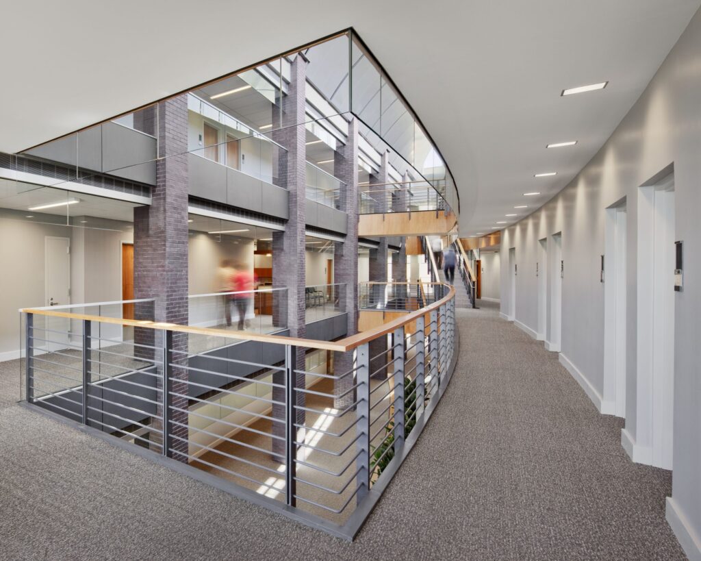 Simons Center for Geometry and Physics at Stony Brook University - EW ...